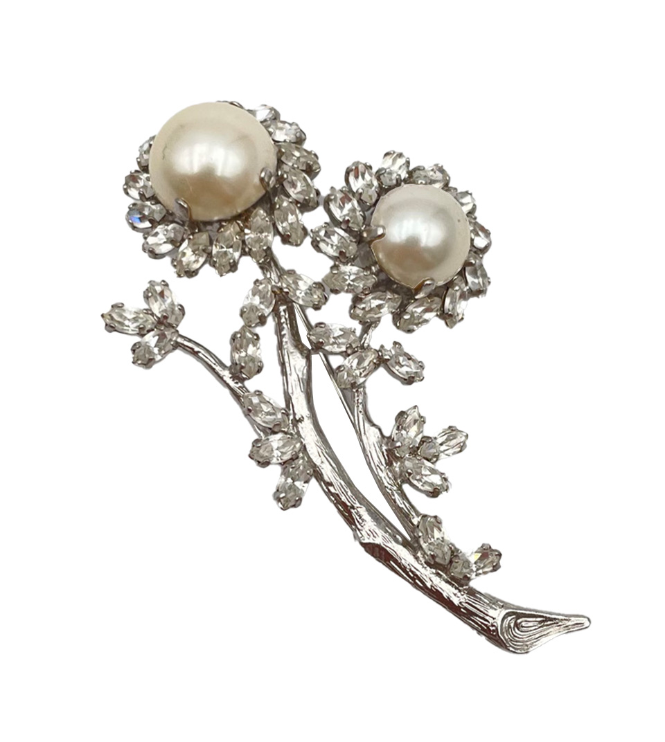 DIOR FLOWER BROOCH | VINTAGE PARIS